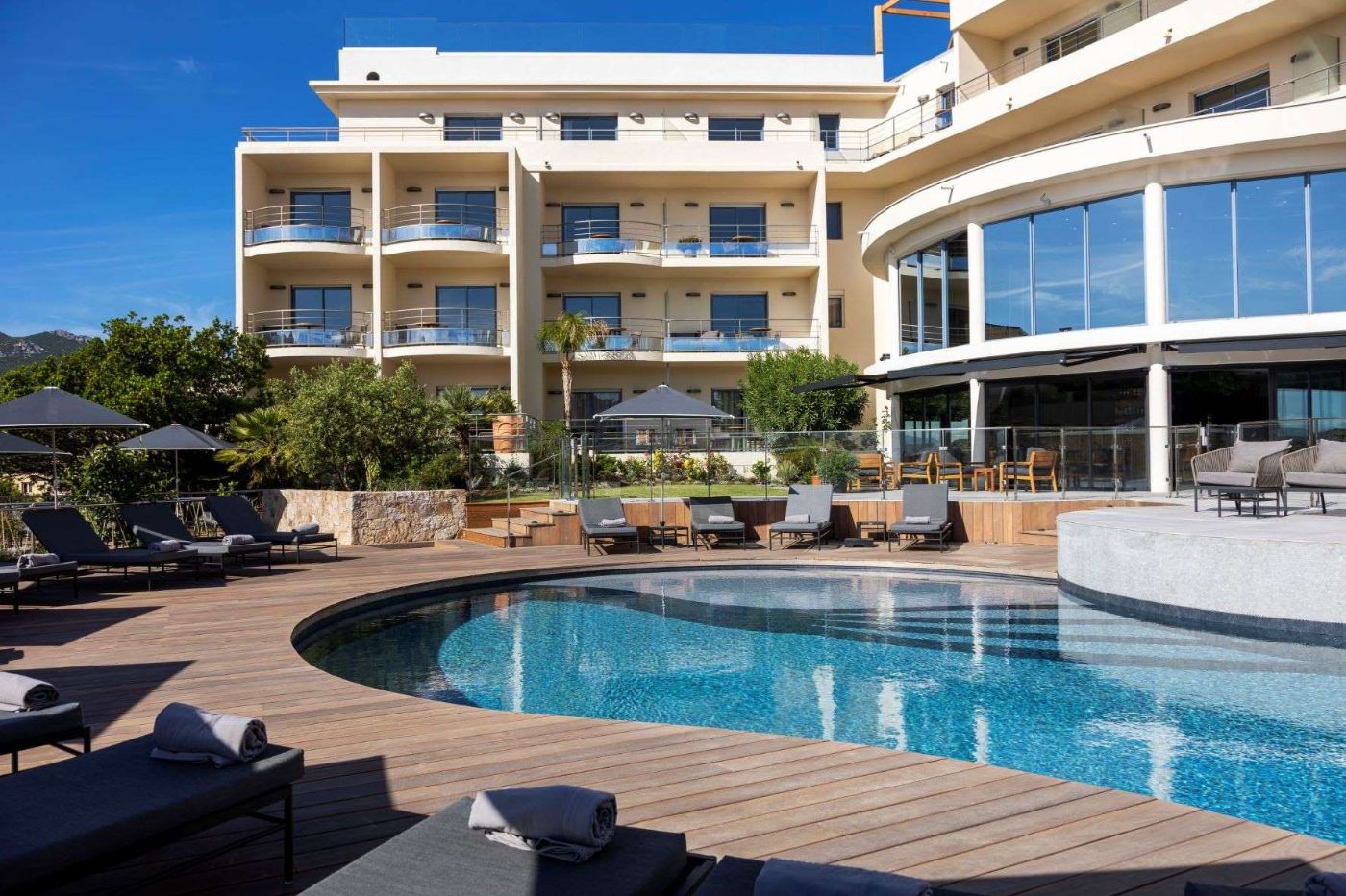 L'Acquale, Hotel Calvi**** - MovenFlight